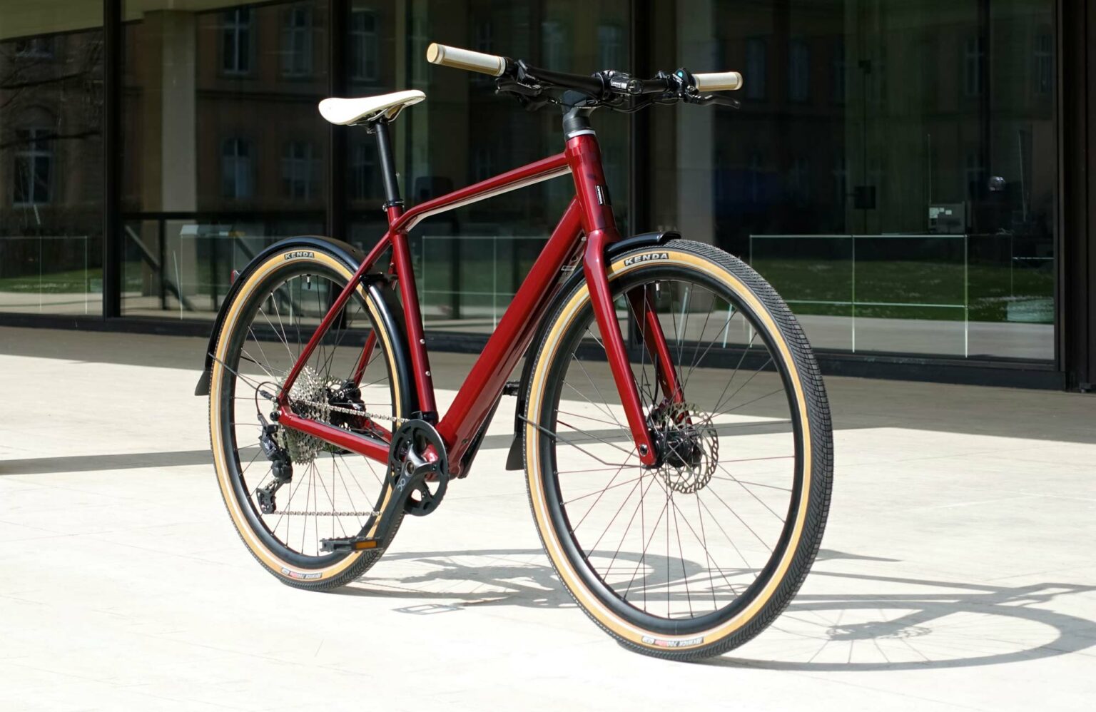 Lightweight e-bike with custom design options: Orbea Vibe H10 MUD in ...