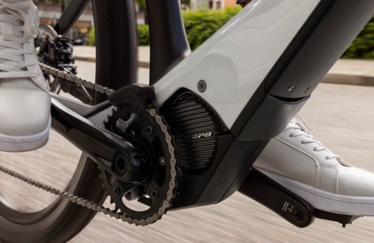 Porsche introduces the eBike Sport and eBike Cross with new updates ...