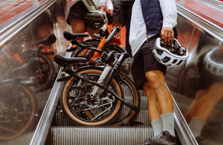 The most universal Brompton? New G-Line with larger frame and all-road ...